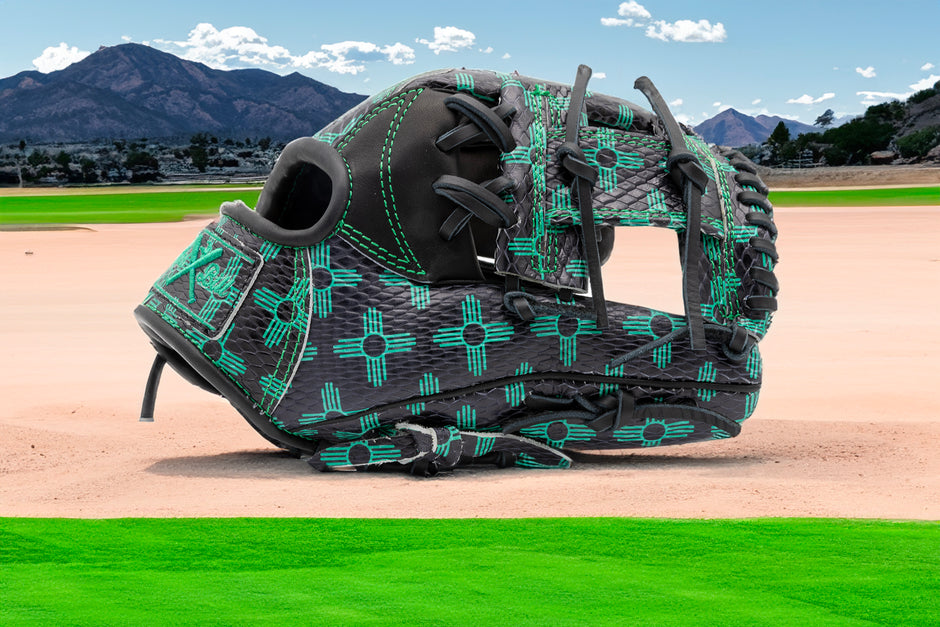Gloves – Flatbill Baseball